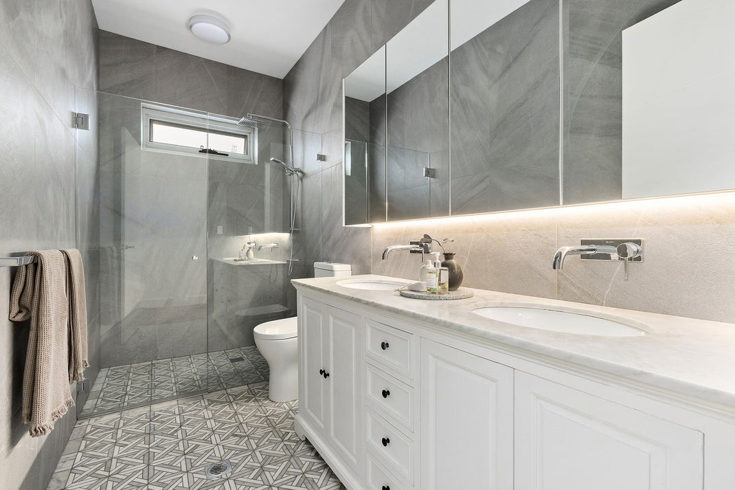 Bespoke Bathroom & Laundries Service – Imperial Glass and Timber